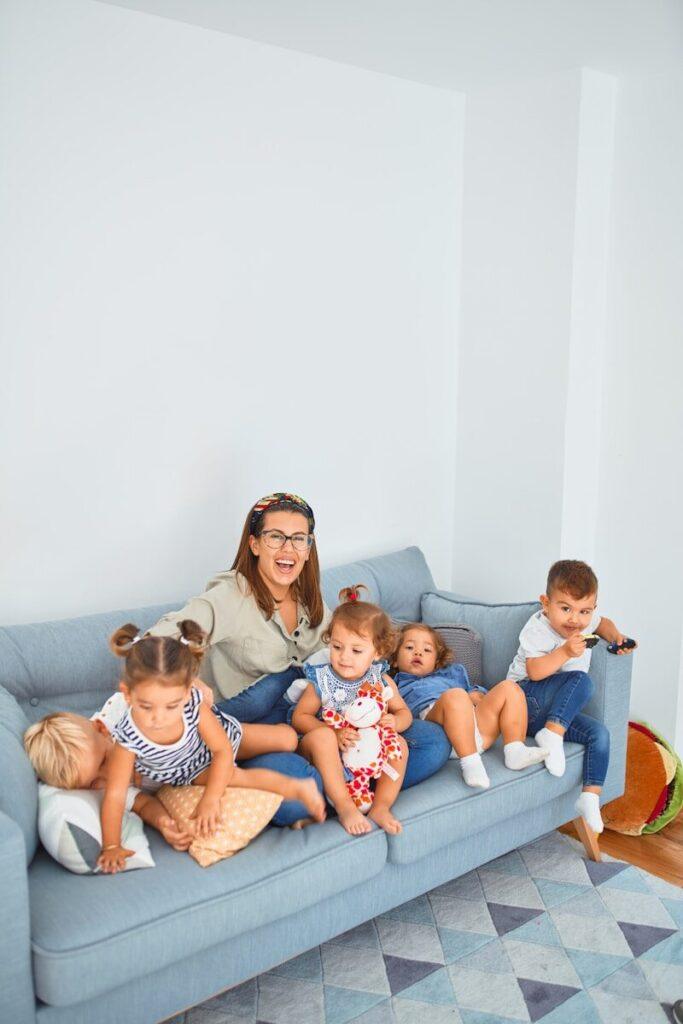 Best Broadband for Large Families in the UK - Broadband deals, tips ...